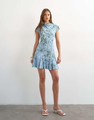 Topshop Viskose-Kleid in Blau mit angeschnittenen &Auml;rmeln und skizziertem Blumenmuster in Gr&uuml;n