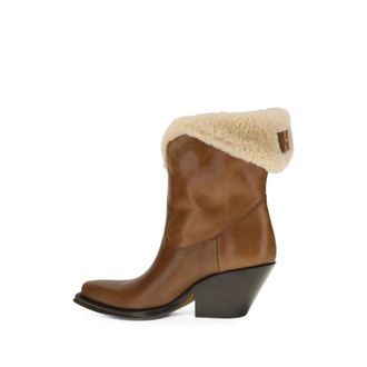 Chlo&eacute; Shearling-Trimmed Pointed-Toe Boot - Brown