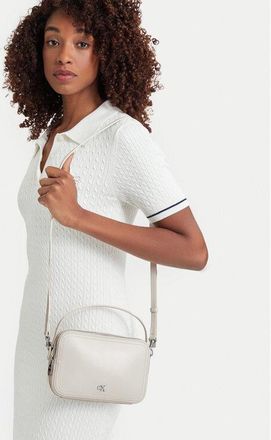 Calvin Klein Handtasche Ck Hardware Camera Bag LV04F3678G Wei&szlig;