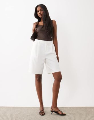 Gina Tricot Gina Tricot - Elegante Bermudashorts in Wei&szlig;