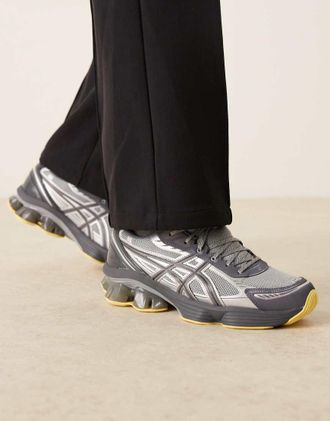 Asics Gel-Kinetic Fluent - Sneaker in Grau