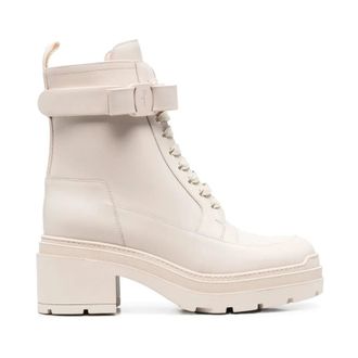 Ferragamo Femme, Chaussures, Blanc, Taille: 41 EU Bottines blanches en cuir &agrave; talon moyen