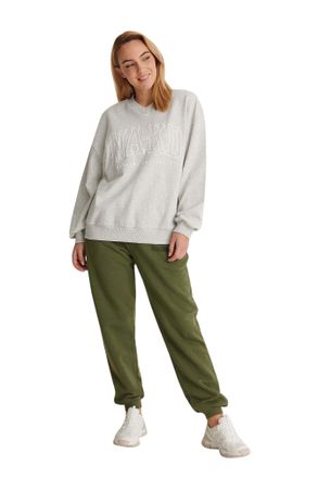 NA-KD Damen Printed V-Neck Sweater Pullover, Opacity, Graue Melange, Xs Regular