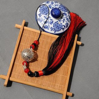 Generic Mo Dao Zu Shi Legierung Fl&ouml;te Glocke Quaste Schl&uuml;sselanh&auml;nger Anh&auml;nger f&uuml;r Anime-Fans und Cosplay, Geeignet f&uuml;r Heim- und B&uuml;rodekorationen (Rot)