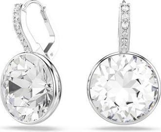 Swarovski Pendants doreilles de la collection Millenia, avec des cristaux incolores de taille ronde, sertissage griffes et chaton, en métal rhodié