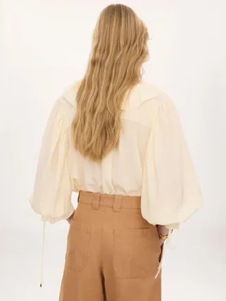Chlo&eacute; Ruffled V-Neck Blouse - Cream