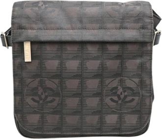 Chanel Sac bandouli&egrave;re vintage en nylon Chanel Pre-owned - Femme - Pre-owned - Brun - Taille: ONE Size