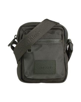 Calvin Klein SACS - Sacs Bandouli&egrave;re sur YOOX.COM