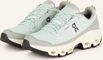 On Wanderschuhe Cloudrock Low Wp gruen