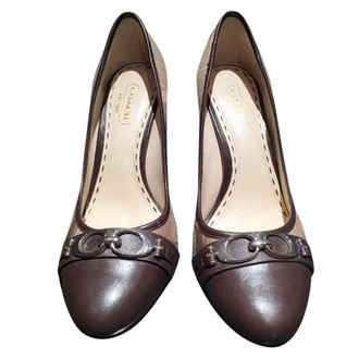 Coach Monogrammed Pumps Size 35.5
