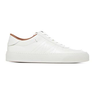 Moncler Homme, Chaussures, Blanc, Taille: 44 EU Baskets Blancs en Cuir Bas