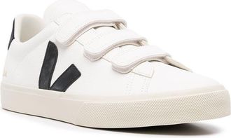 Veja Recife Sneaker - White
