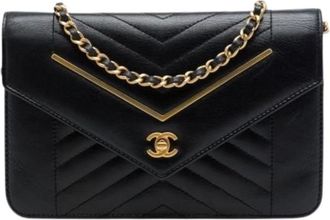 Chanel Sac bandouli&egrave;re vintage matelass&eacute; Chevron Pre-owned - Femme - Pre-owned - Noir - Taille: ONE Size