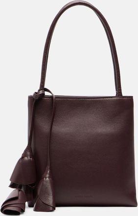 Magda Butrym Schultertasche Julia Small aus Leder