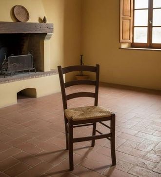 Dmora Klassischer Holzstuhl, f&uuml;r Esszimmer, K&uuml;che oder Wohnzimmer, Made in Italy, cm 44x45h87, Sitzh&ouml;he cm 43, Nussbaumfarbe