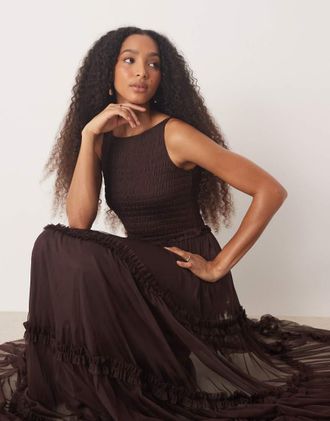 Lace & Beads Robe longue fronc&eacute;e - Prune chocolat-Brown