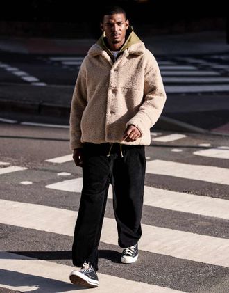 Asos veste coach oversize en sherpa couleur pierre-Neutre