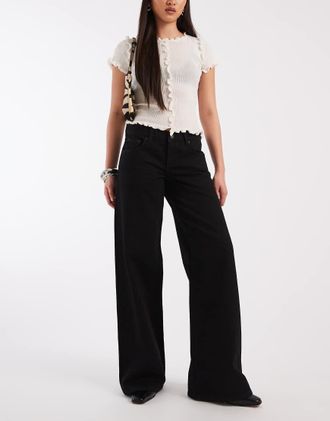 Cotton On Jeans in Aquarius-Schwarz mit niedrigem Bund und weitem Schnitt