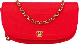 Chanel Crossbody Bags - Chanel Rouge Cotton 24K Gold Halfmoon Single Flap - Gr. unisize - in Rot - für Damen
