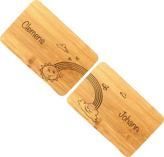 Generic Personalisiertes Fr&uuml;hst&uuml;cksbrett Set Sonne & Wolke, Brotzeitbrett mit Gravur, Geburtsgeschenk Zwillinge personalisiert mit Namen, Regenbogenmotiv, Tau