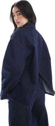 Asos Oversize-Jeanshemd in Rinse-Waschung mit R&uuml;ckenausschnitt und tailliertem Bindedetail-Marineblau