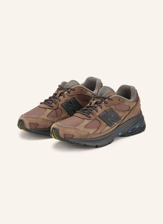 New Balance Sneaker 2010 braun