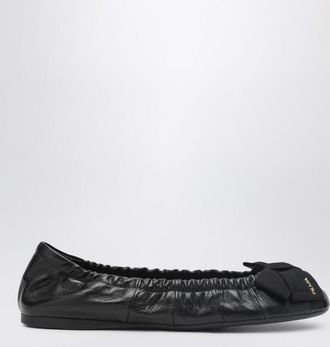 Prada Black patent leather ballet flats with bow