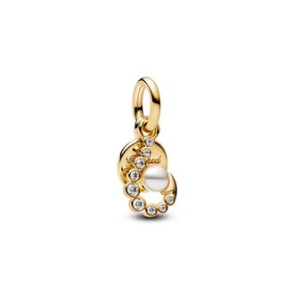 Pandora Moments Sonnenaufgang Medaillon Charm aus 14 Karat Vergoldetem Sterling Silber mit Zirkonia und Kunstperle, Kompatibel Me und Moments Anh&auml;nger, 763891