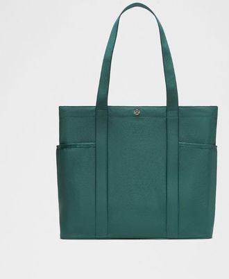 lululemon Sac fourre-tout Daily &agrave; poches multiples 20L