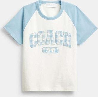 Coach Gingham-Sportliches Raglan-T-Shirt Aus Bio-Baumwolle f&uuml;r Frauen in Blau, Gr&ouml;&szlig;e X-Klein | Biobaumwolle