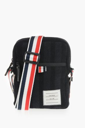 Thom Browne Umh&auml;ngetasche aus Wollstoff mit ikonischem Schulterriemen Thom Browne