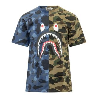 A Bathing Ape A Bathing Ape, Homme, Tops, Multicolore, Taille: XL Split Camo Shark Tee