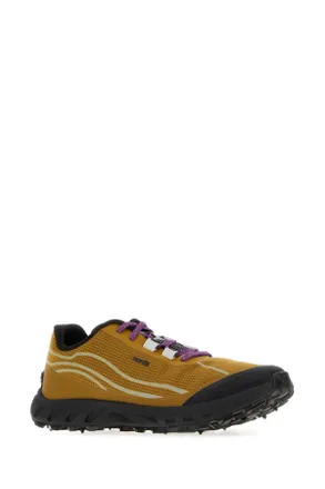 Norda Canvas Low-Top Sneakers - Gold