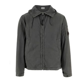 C.P. Company Kapuzenjacke mit Rei&szlig;verschluss und Lens-Detail am &Auml;rmel - - Jackets - Herren - Grau - XL