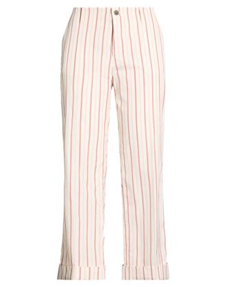 Berwich WOMAN IN BERWICH