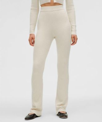 lululemon Hose aus geripptem Material aus Merinowolle f&uuml;r Frauen - Gr&ouml;&szlig;e 2XS in Bone