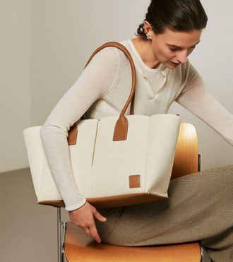 Le Tanneur Grand sac cabas Elena en toile coton et cuir grain&eacute;