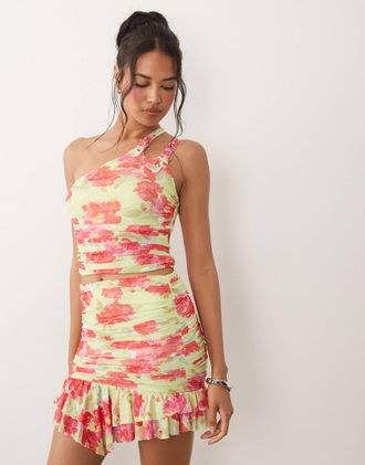 AFRM Phineas - Oberteil aus Netzstoff in Limette mit Blumenmuster in Rosa mit One-Shoulder-Tr&auml;ger und zwei Schnallen, Kombiteil-Mehrfarbig