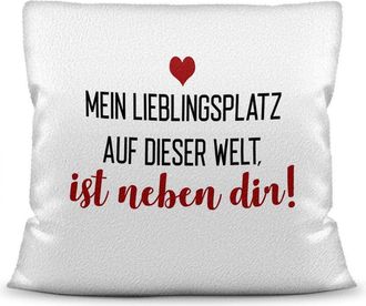 Tassendruck Kissen mit Spruch Mein Lieblingsplatz, ist neben dir - Rot - Verliebt/Liebe/Geschenk-Idee/Paar/Kissenbezug inkl. Kissenfüllung/Farbe: Weiss - Polyeste