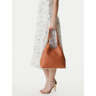 Coccinelle Handtasche Coccinelle SHA Coccinelle C-Easy E1 SHA 11 02 01 Braun