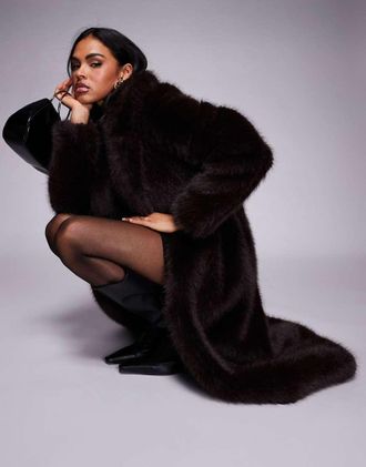 Forever New Manteau long en fausse fourrure - Chocolat-Brown