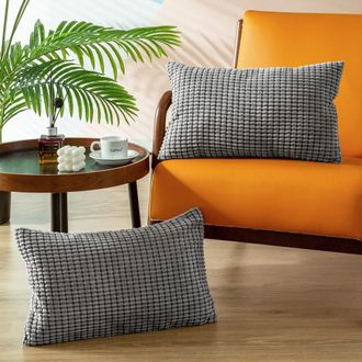 CaliTime Kissenbezüge Kissenhülle 2er-Pack Comfy Bolster Pillow Covers Cases for Couch Sofa Bed Comfort Supersoft Cord Corn Striped Both Sides 30cm x 50cm Medi