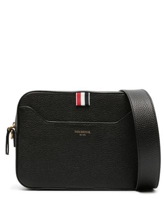 Thom Browne sac à bandoulière en cuir à patch logo - Noir