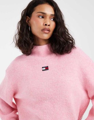Tommy Jeans Pull col montant avec logo &eacute;cusson - Rose