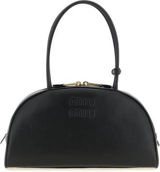 Miu Miu Embossed Logo Curved Shoulder Bag - - Bags - Damen - Schwarzk - ONE SIZE