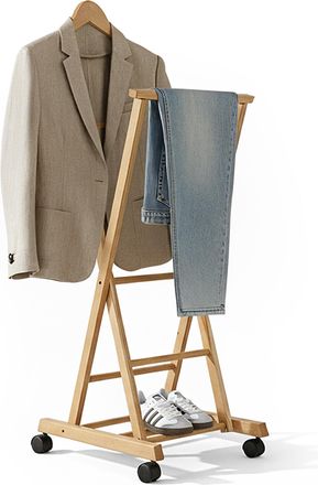 Konsimo klappbarer Herrendiener - Kleiderst&auml;nder aus Massivholz, f&uuml;r Jacken, Hosen, G&uuml;rtel und Krawatten, ideal f&uuml;r Schlafzimmer und Ankleideraum (nat&uuml;rlich, 