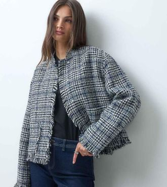 Asos Tall ASOS DESIGN Tall veste en boucl&eacute; m&eacute;lange laine sans col &agrave; carreaux noir et blanc