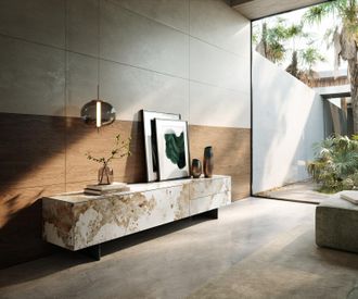 DELIFE Lowboard Cuor 220 cm Keramik Minas Melange Wei&szlig;-Beige 1 Klappe 2 Schubf&auml;cher Fu&szlig; Schwebeoptik Metall Schwarz, Lowboards