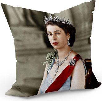 Fabulous Kissen Kissenbezug 40x40 cm Junges Queen Elizabeth II Farbfoto Ehemalige Königin 1955 von England Vintage
