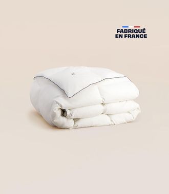 Tediber Couette 240x220 Tediber - Faite en France - Plumes, duvet de canard et microfibres - Livraison gratuite et express - 100 nuits dessai